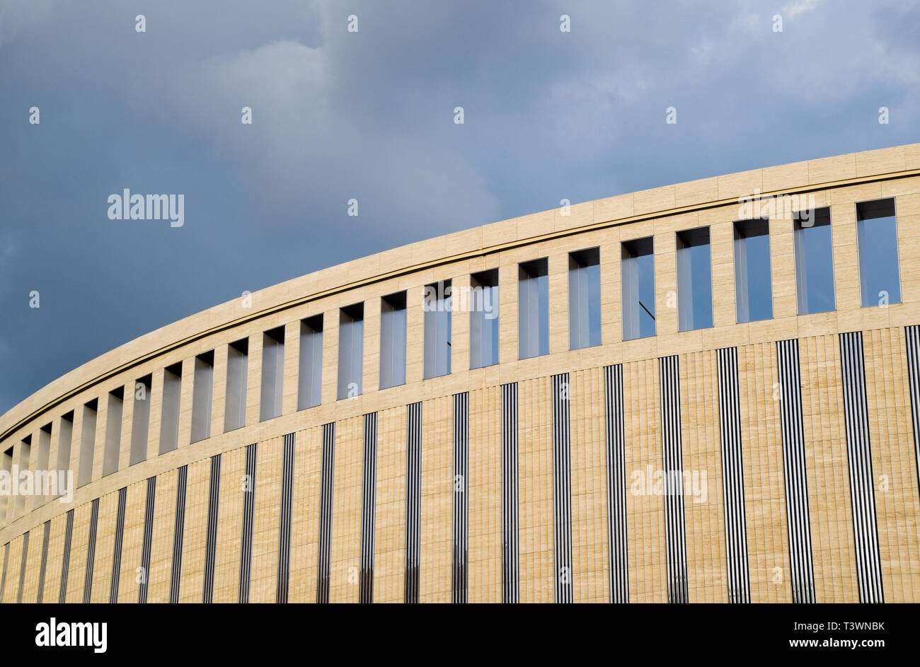 Architectural element, columns and arches of the building Stock Photo ...