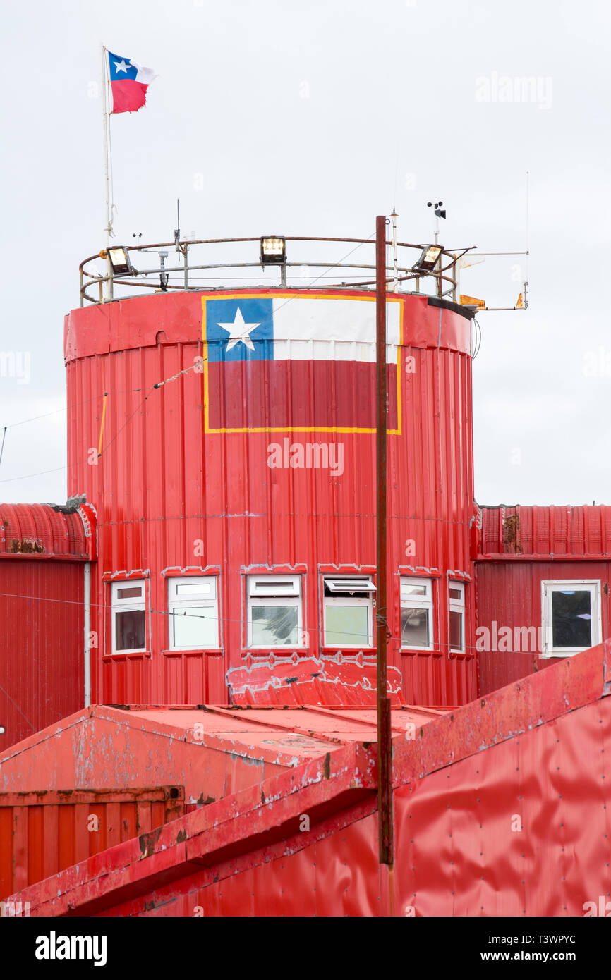Antarctica chilean base hi-res stock photography and images - Alamy