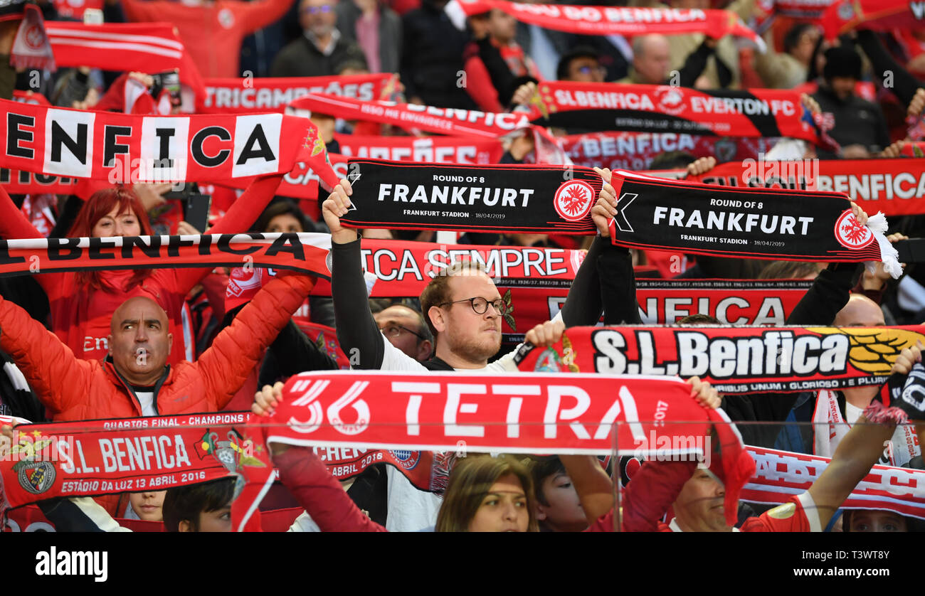 Estadio da luz benfica fans in the stands hi-res stock photography and ...