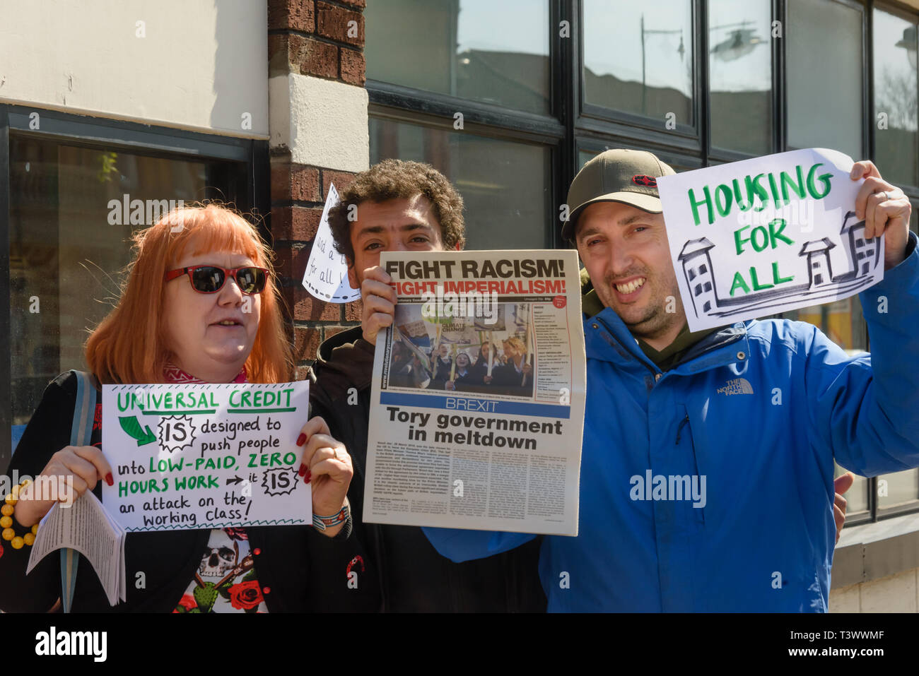 Benefits claimants hi-res stock photography and images - Alamy