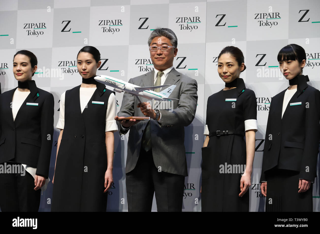 Tokyo, Japan. 11th Apr, 2019. Shingo Nishida (C), president of Japan's ...