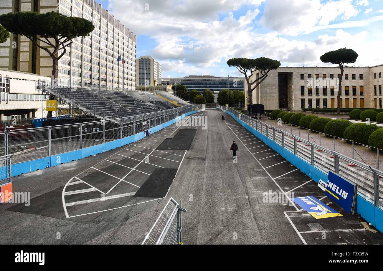 E route hi-res stock photography and images - Alamy