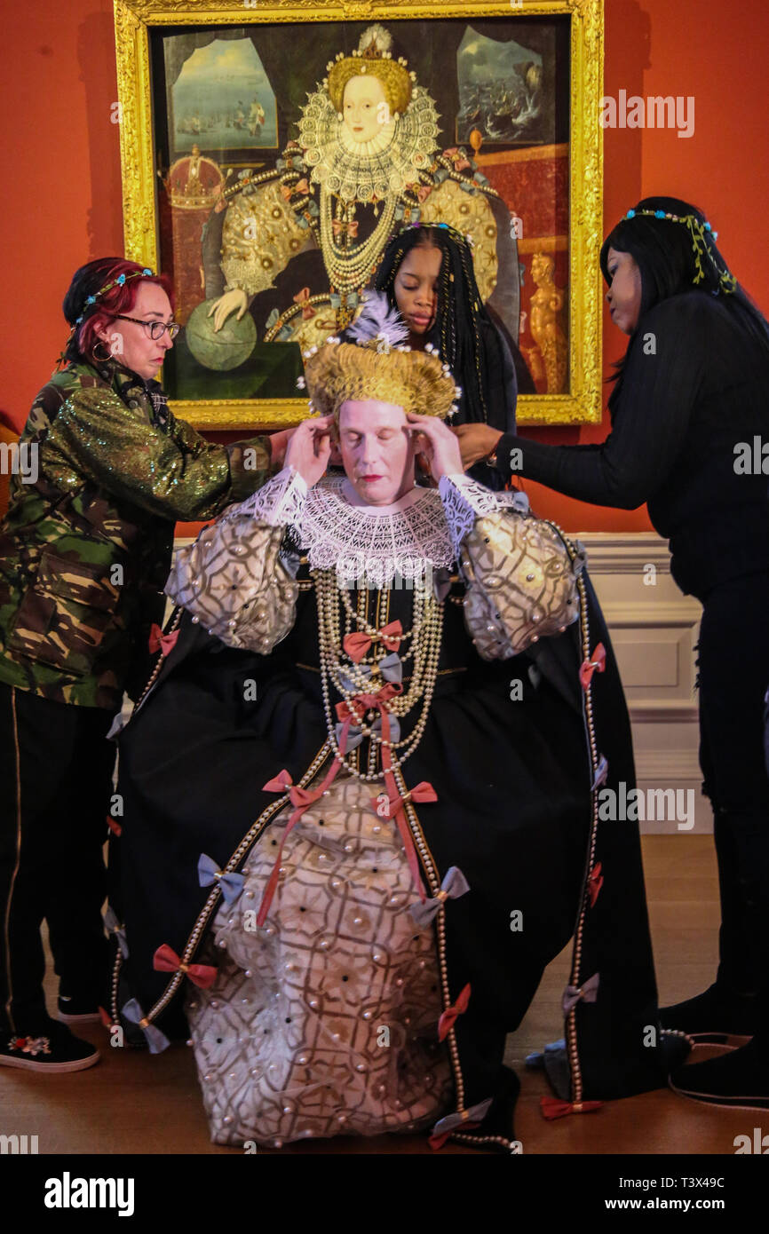 Elizabeth i procession portrait hi-res stock photography and images - Alamy