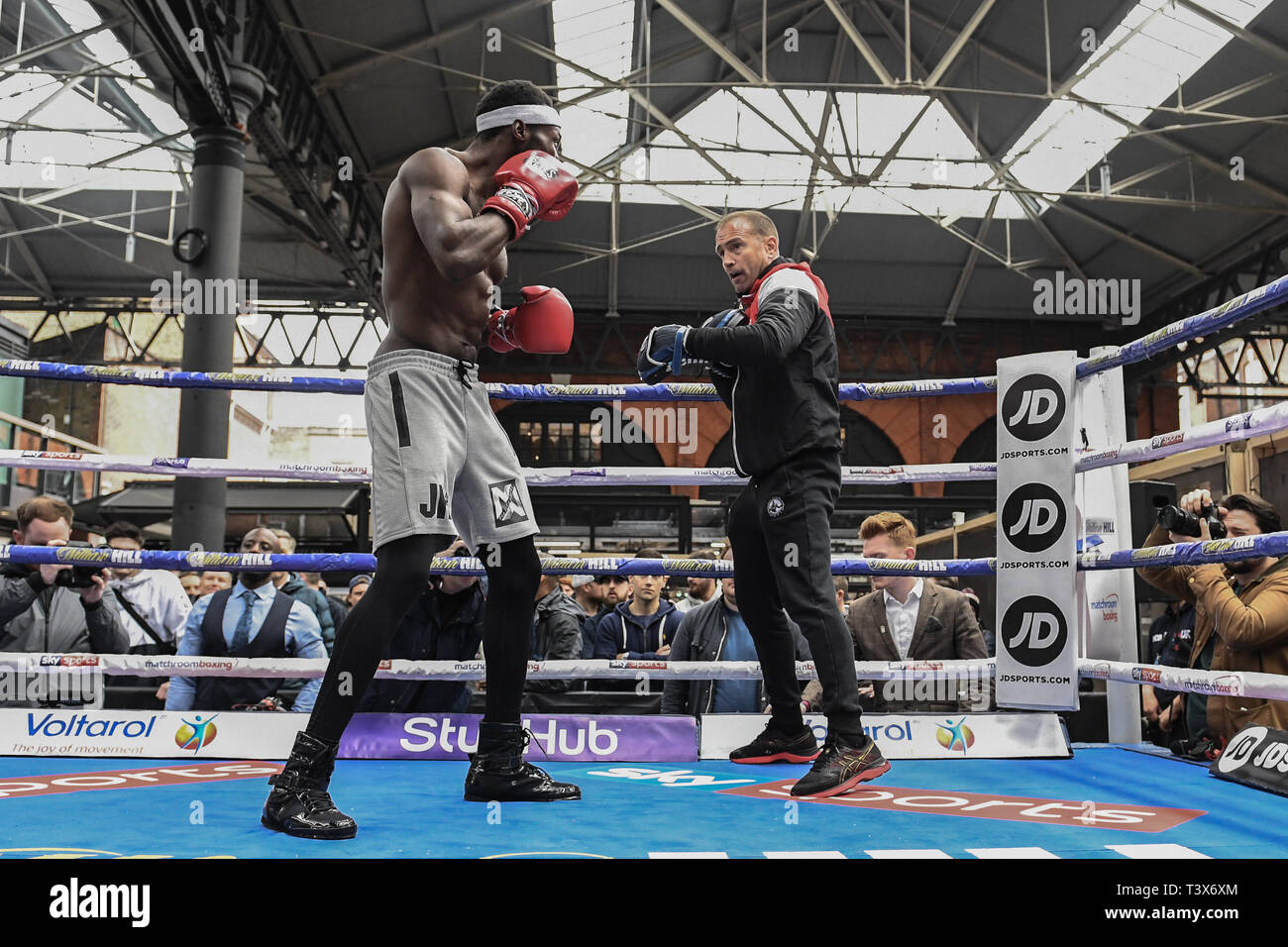 John harding hi-res stock photography and images - Alamy