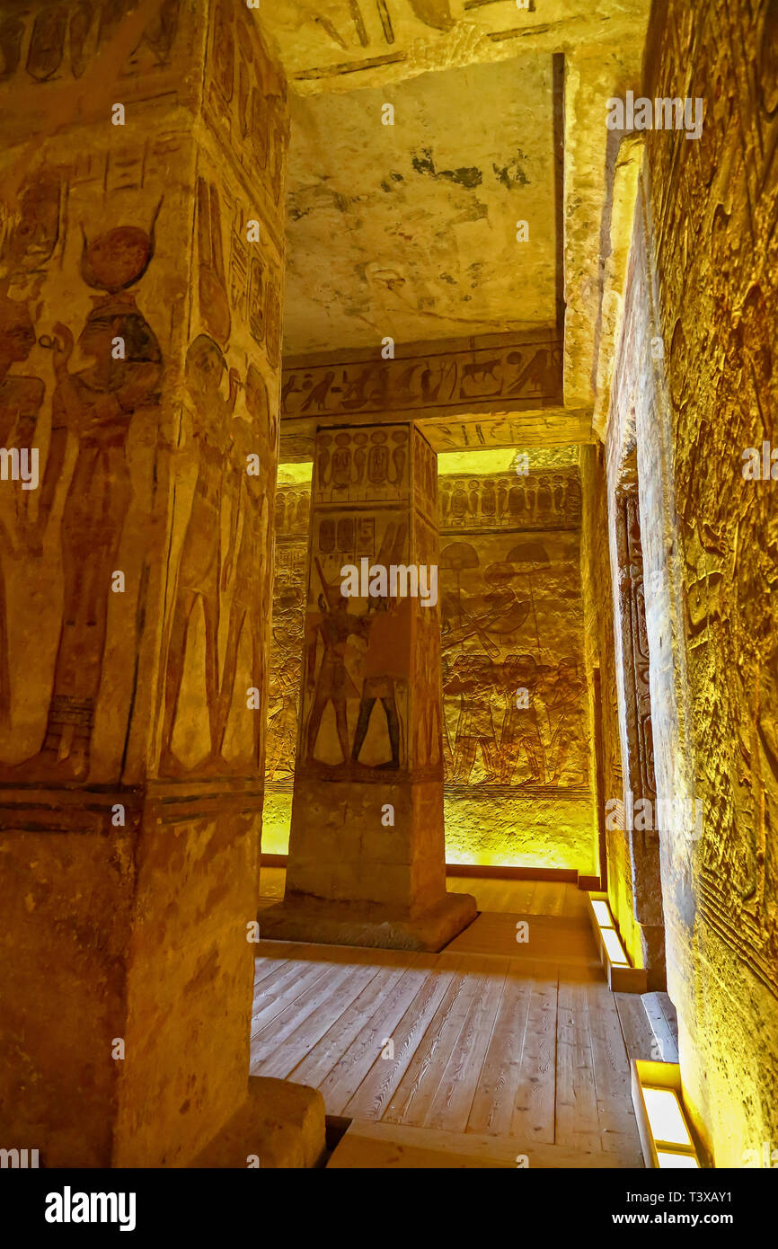 Abu simbel temple interior hi-res stock photography and images - Alamy