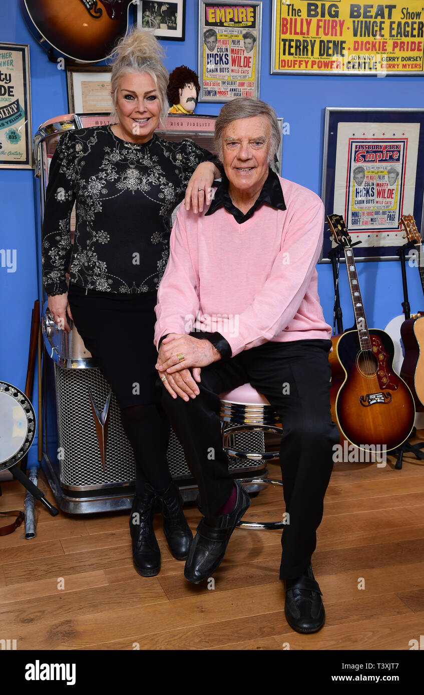 Embargoed to 0001 Friday April 12 Kim Wilde joins her father Marty ...