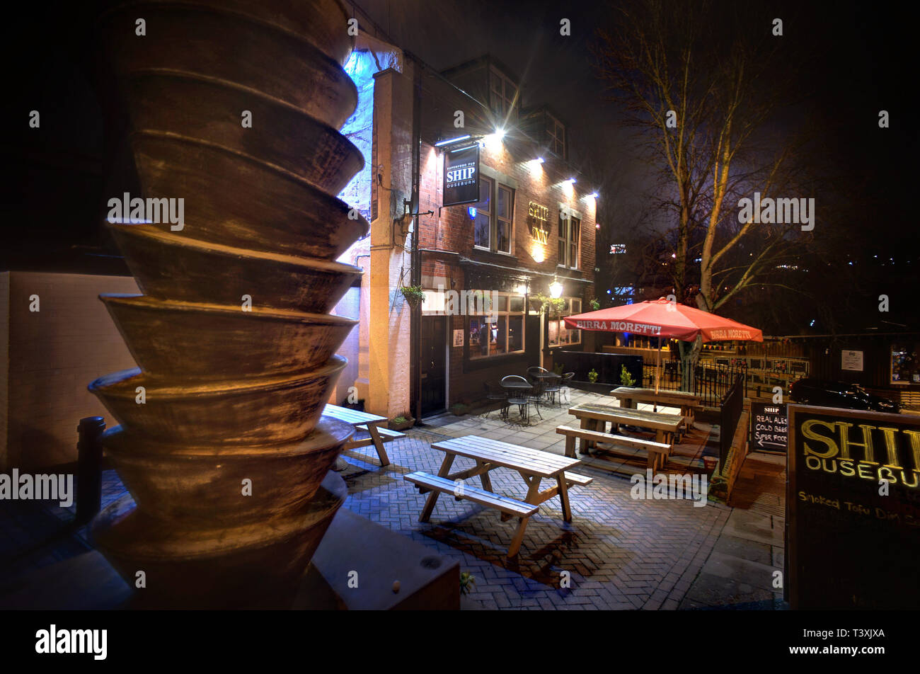 The Ship Inn public house,Ouseburn Valley, Newcastle-upon-Tyne Stock ...
