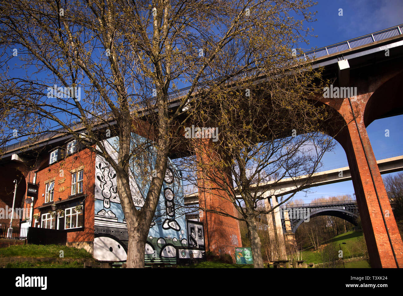 The ship inn public house hi-res stock photography and images - Alamy