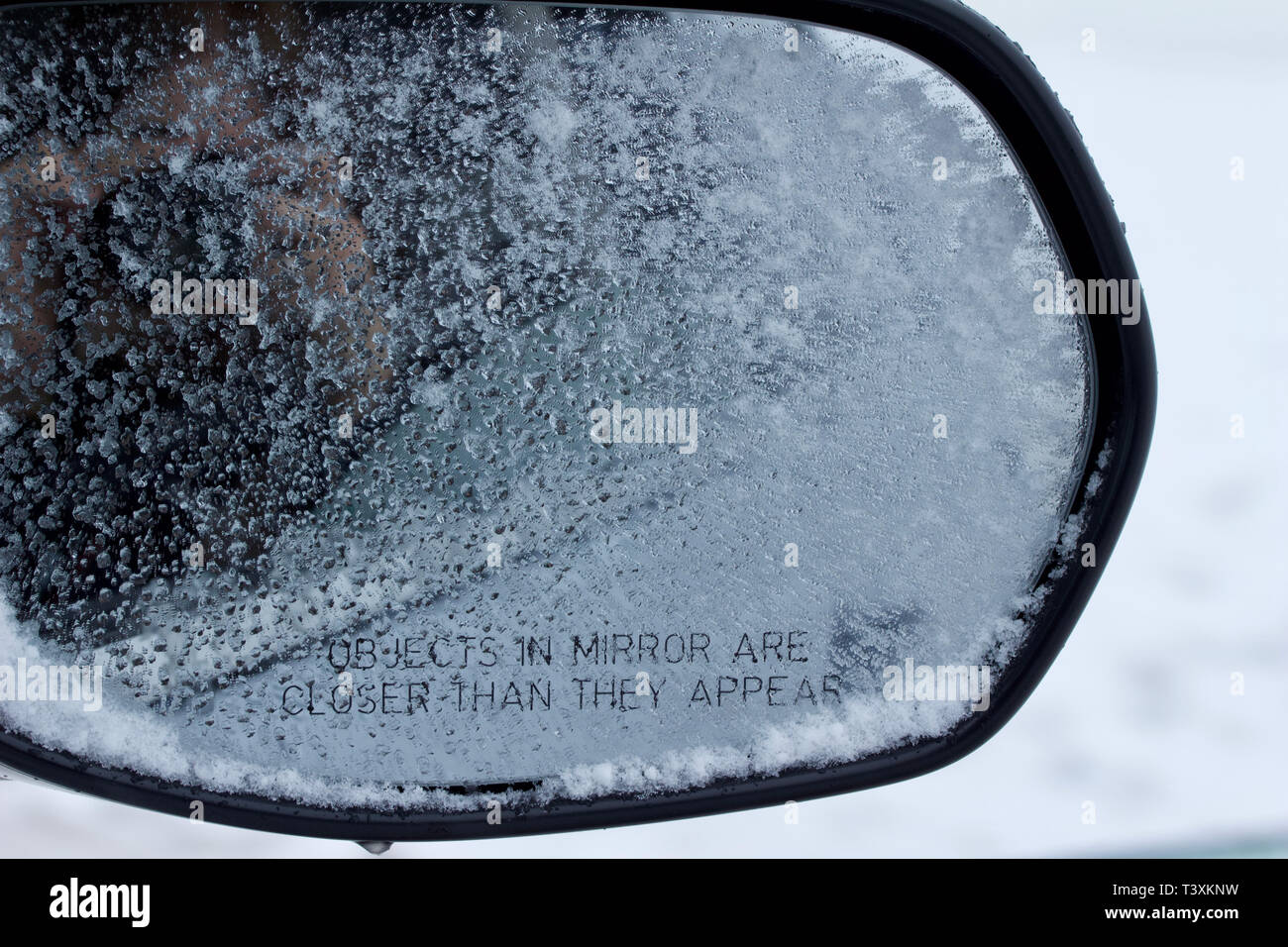 Mirrow surface hi-res stock photography and images - Alamy