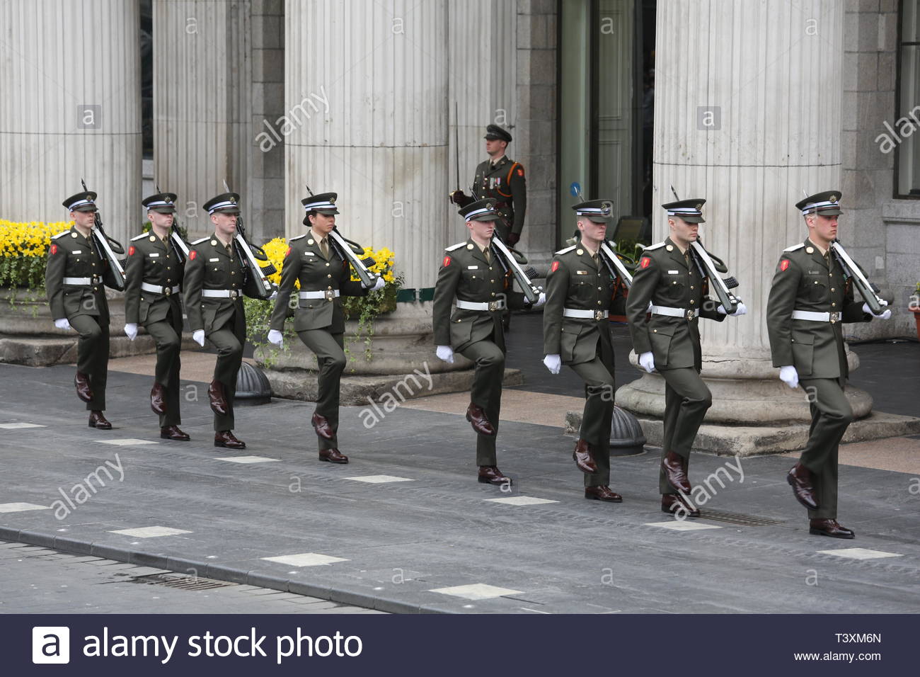 Cadets parade hi-res stock photography and images - Alamy