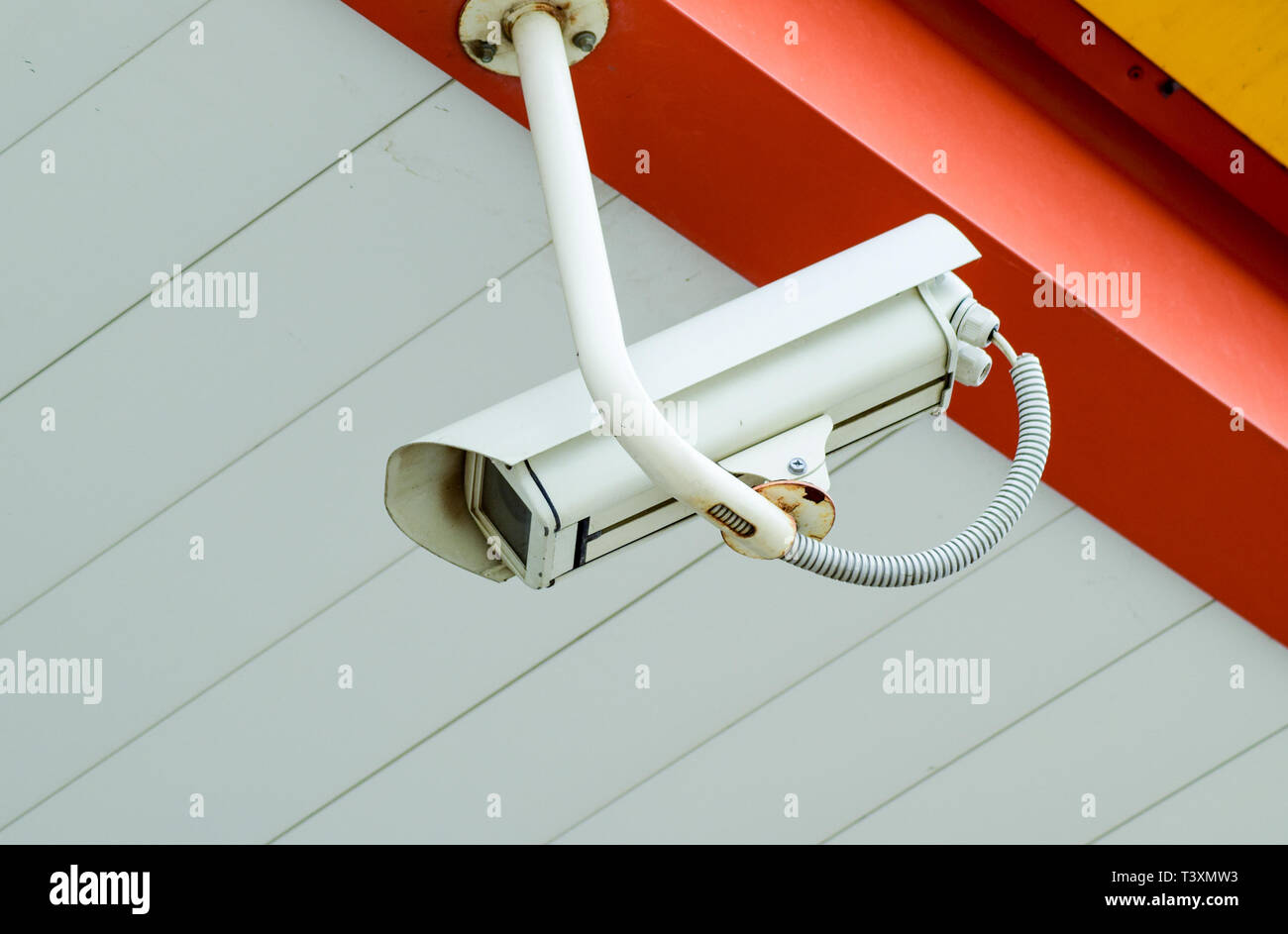 Ceiling cameras hi-res stock photography and images - Alamy