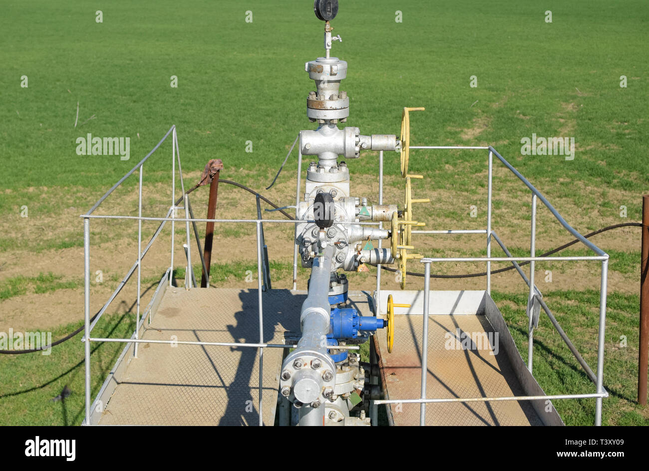 Oil well. The equipment and technologies on oil fields Stock Photo - Alamy