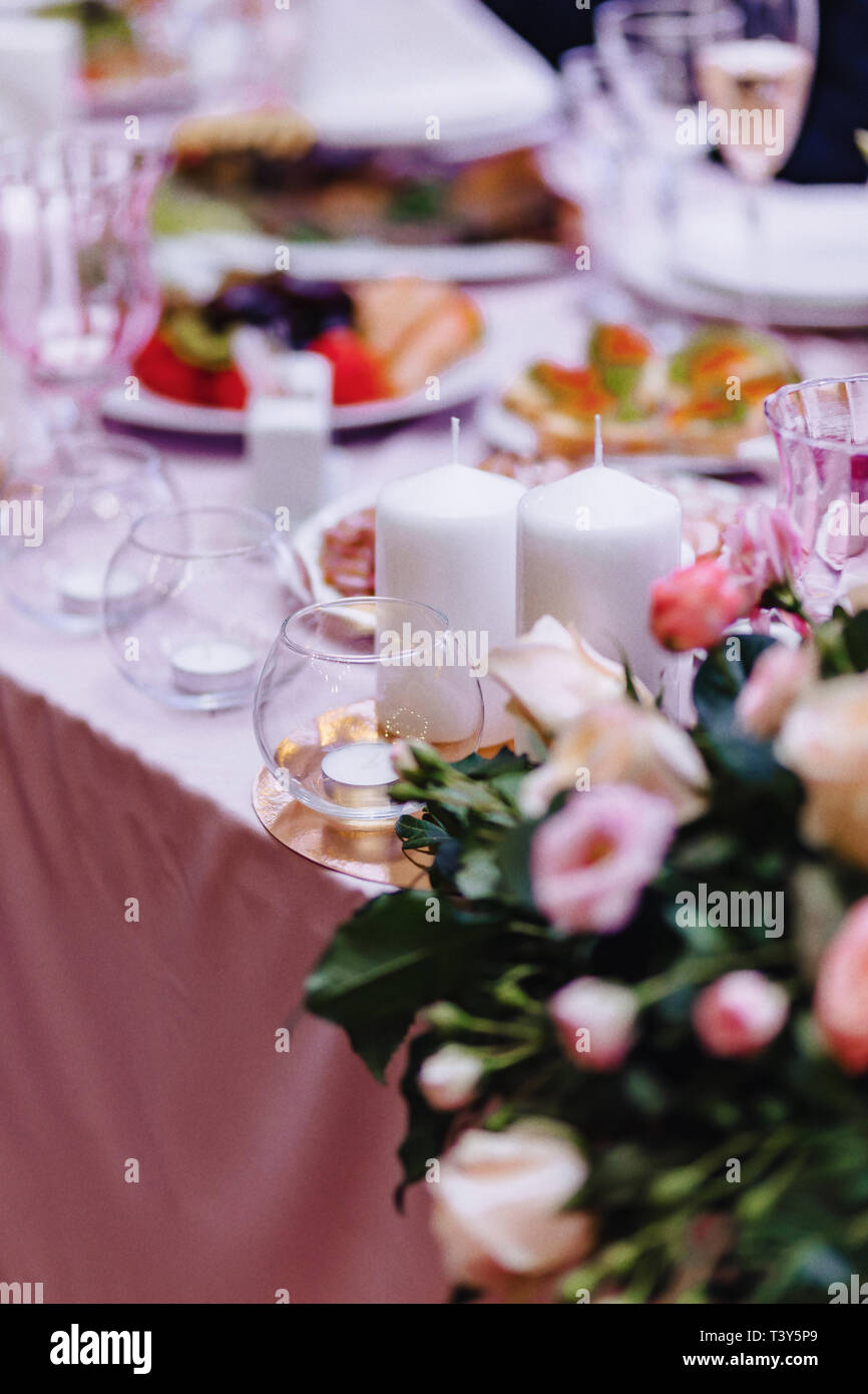 wedding decor, flowers and floral design at the banquet and wedding ceremony Stock Photo - Alamy