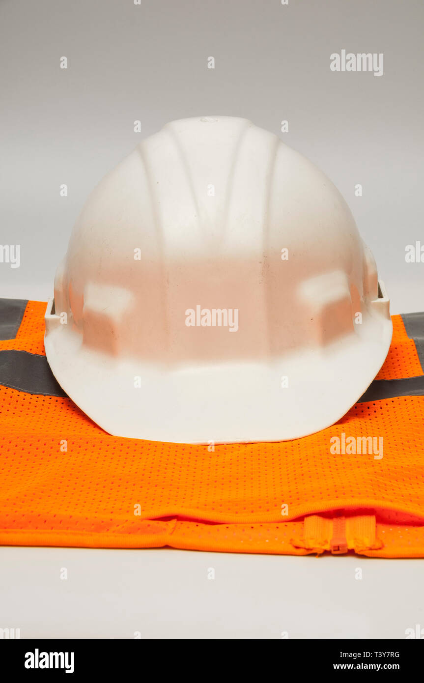 Hard hat orange hi-res stock photography and images - Alamy