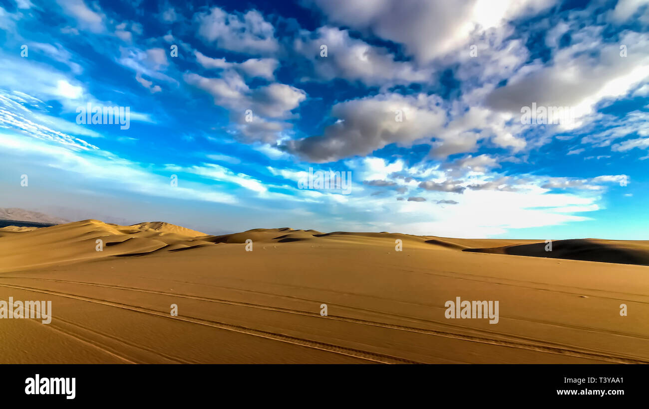 The sand dune desert near the oasis of Huacachina, Peru Stock Photo - Alamy