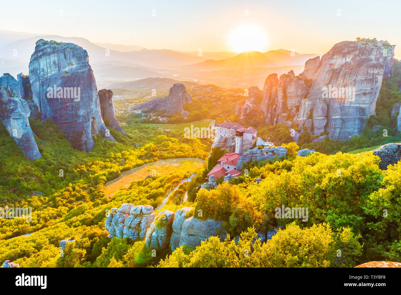 Nun rock hi-res stock photography and images - Alamy
