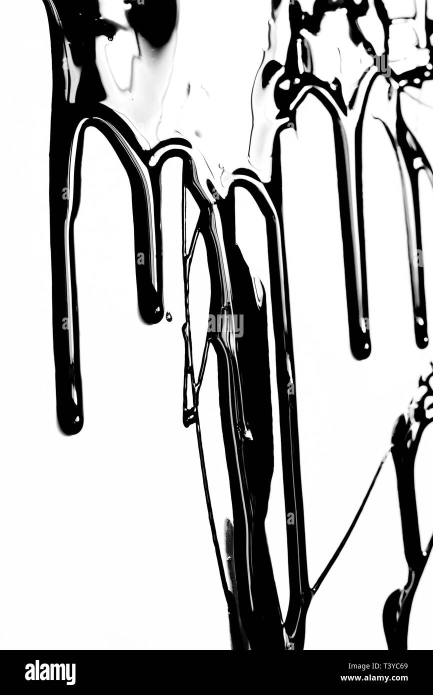 Oil background liquid flows Black and White Stock Photos & Images - Alamy