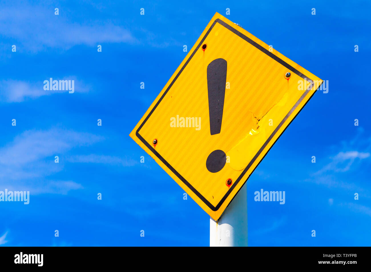 Exclamation mark road sign hi-res stock photography and images - Alamy