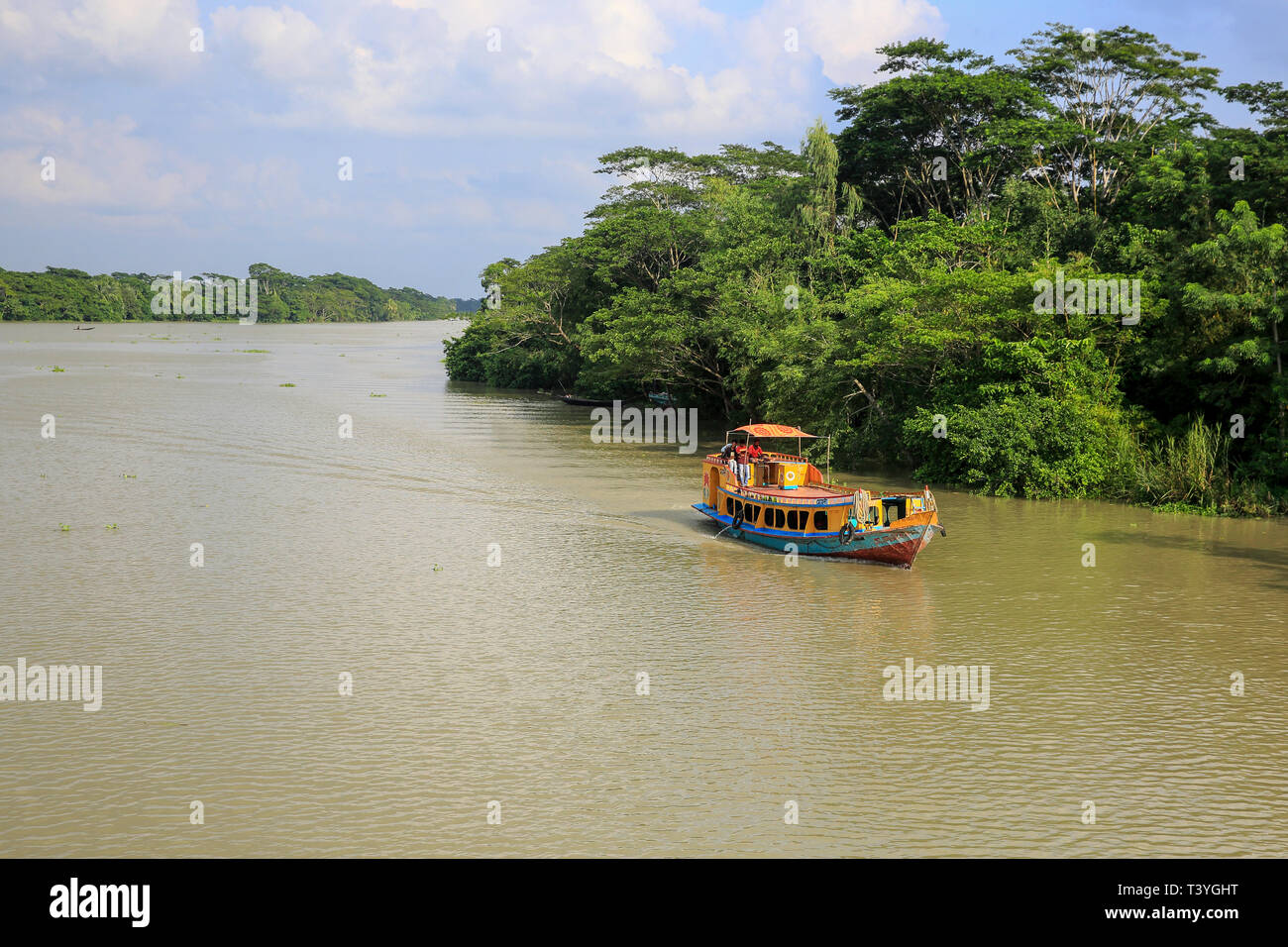 Life around the Sondha River. Pirojpur, Bangladesh Stock Photo - Alamy