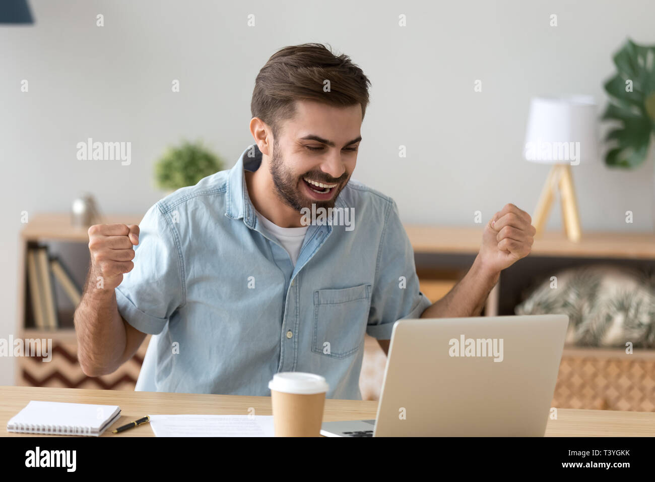 Study victory hi-res stock photography and images - Alamy