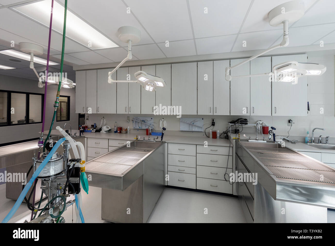 Hospital prep room hi-res stock photography and images - Alamy