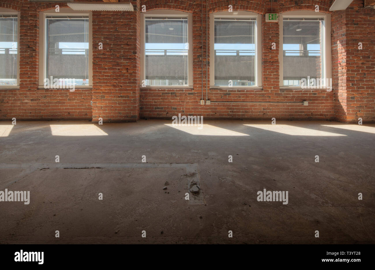 Empty office space under construction Stock Photo - Alamy