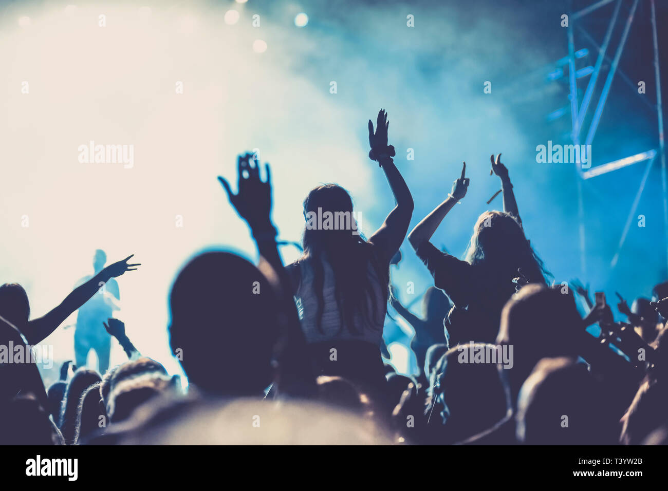 Cheering at concert vector hi-res stock photography and images - Alamy