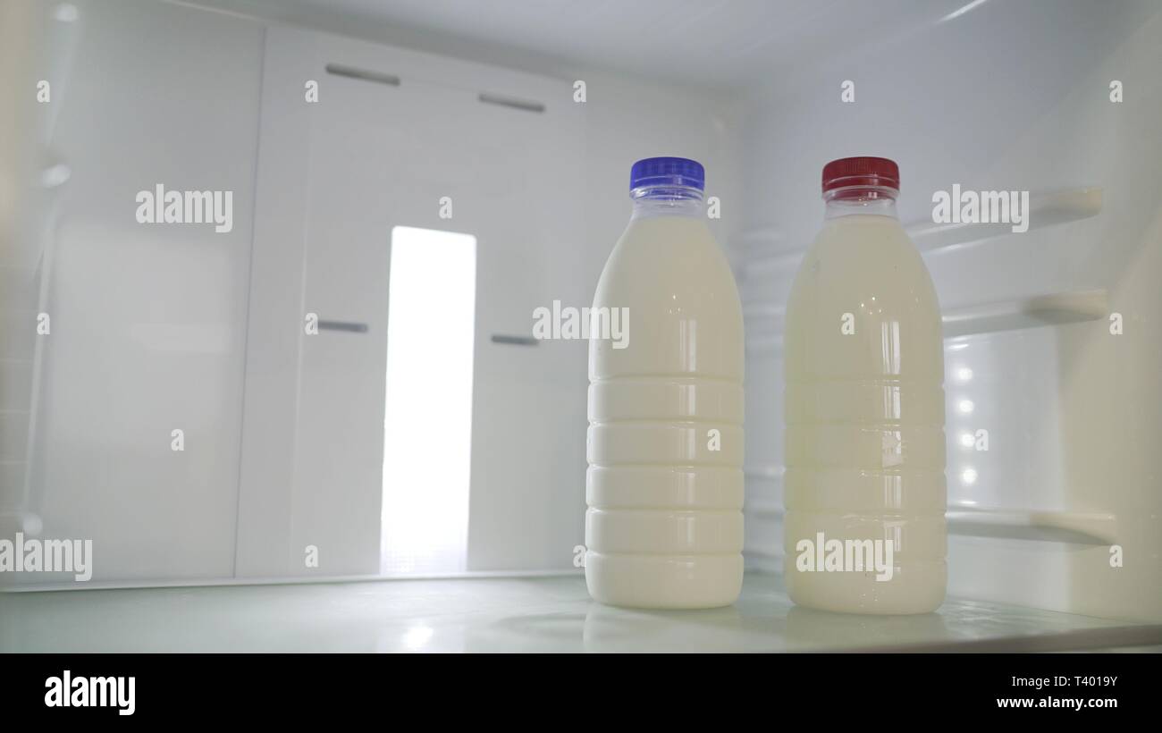 Fridge hi-res stock photography and images - Alamy