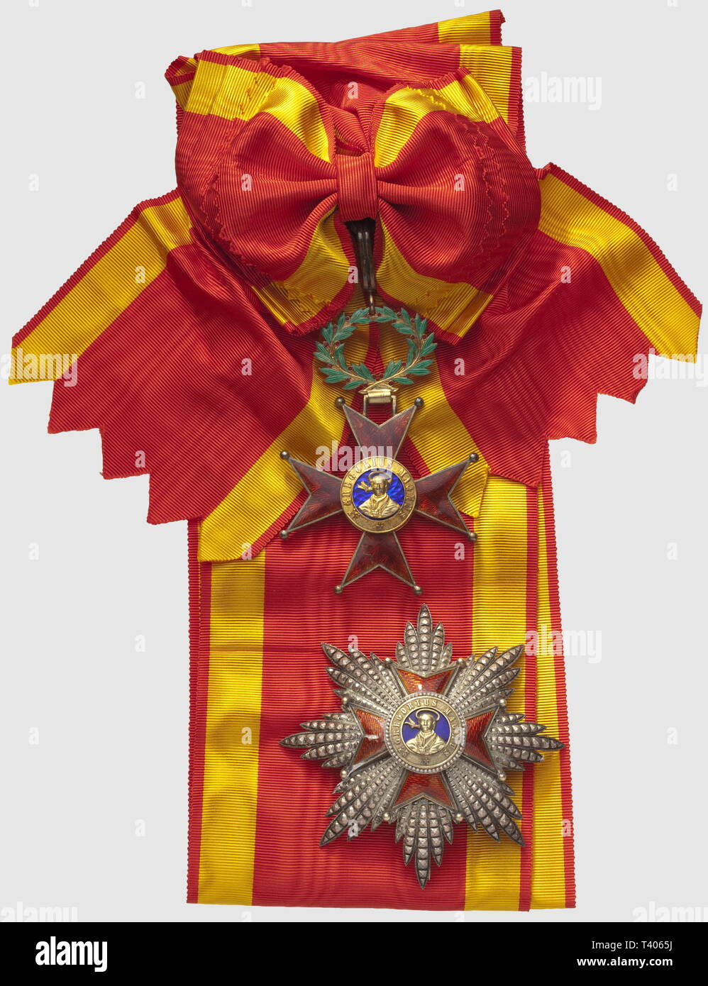 Singer badge hi-res stock photography and images - Alamy