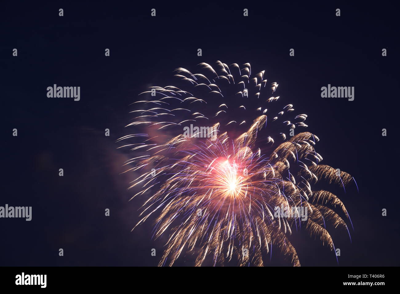 Pyrotechnic stars hi-res stock photography and images - Alamy