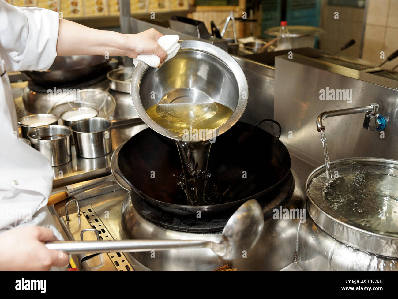 What Oil Should Be Used To Oil The Commercial Kitchen Machines at ...