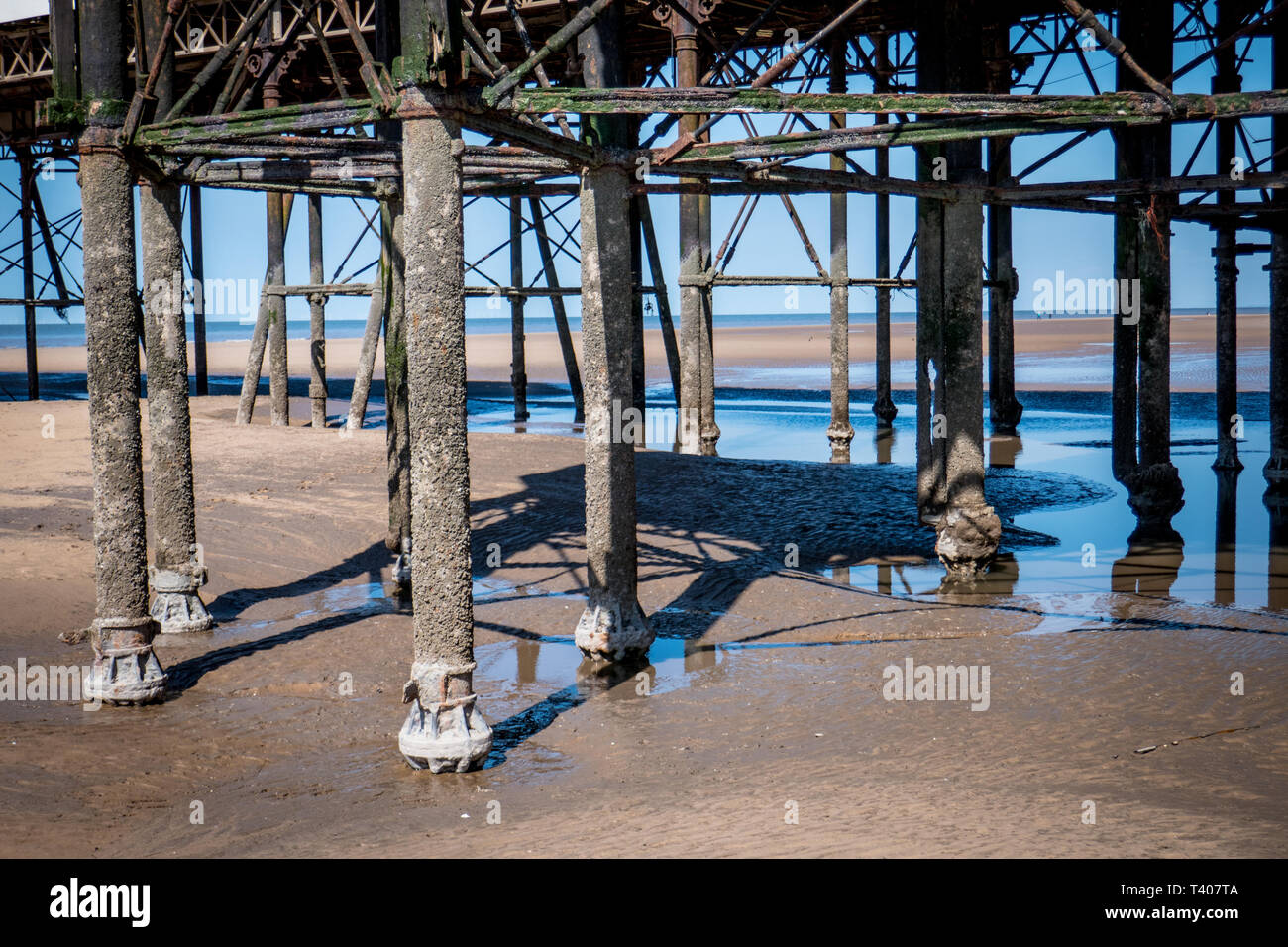 Blackpool beach wet hi-res stock photography and images - Alamy