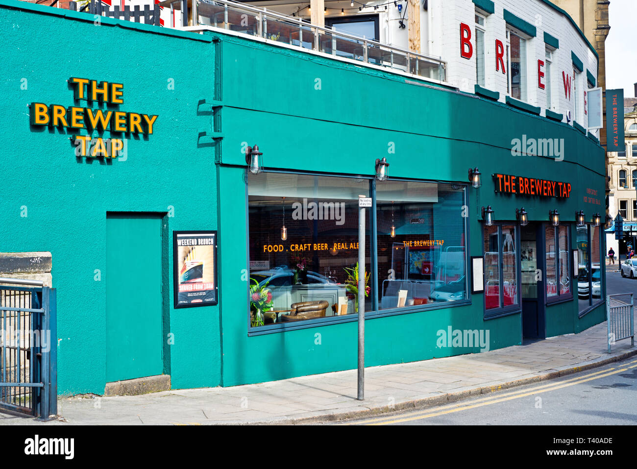 The Brewery Tap, Old Station Road, Leeds, England Stock Photo - Alamy