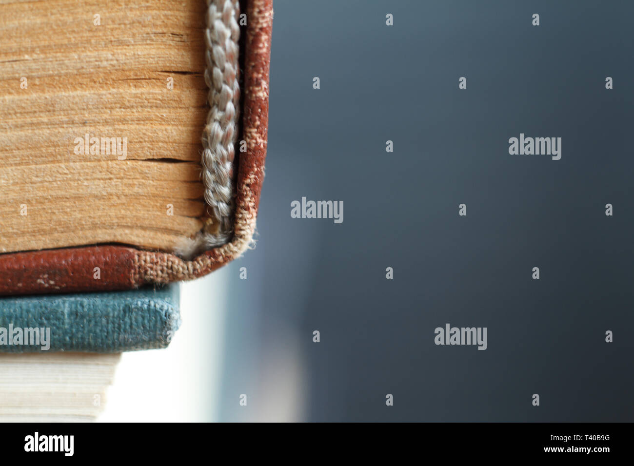 Bookshelf broken hi-res stock photography and images - Alamy