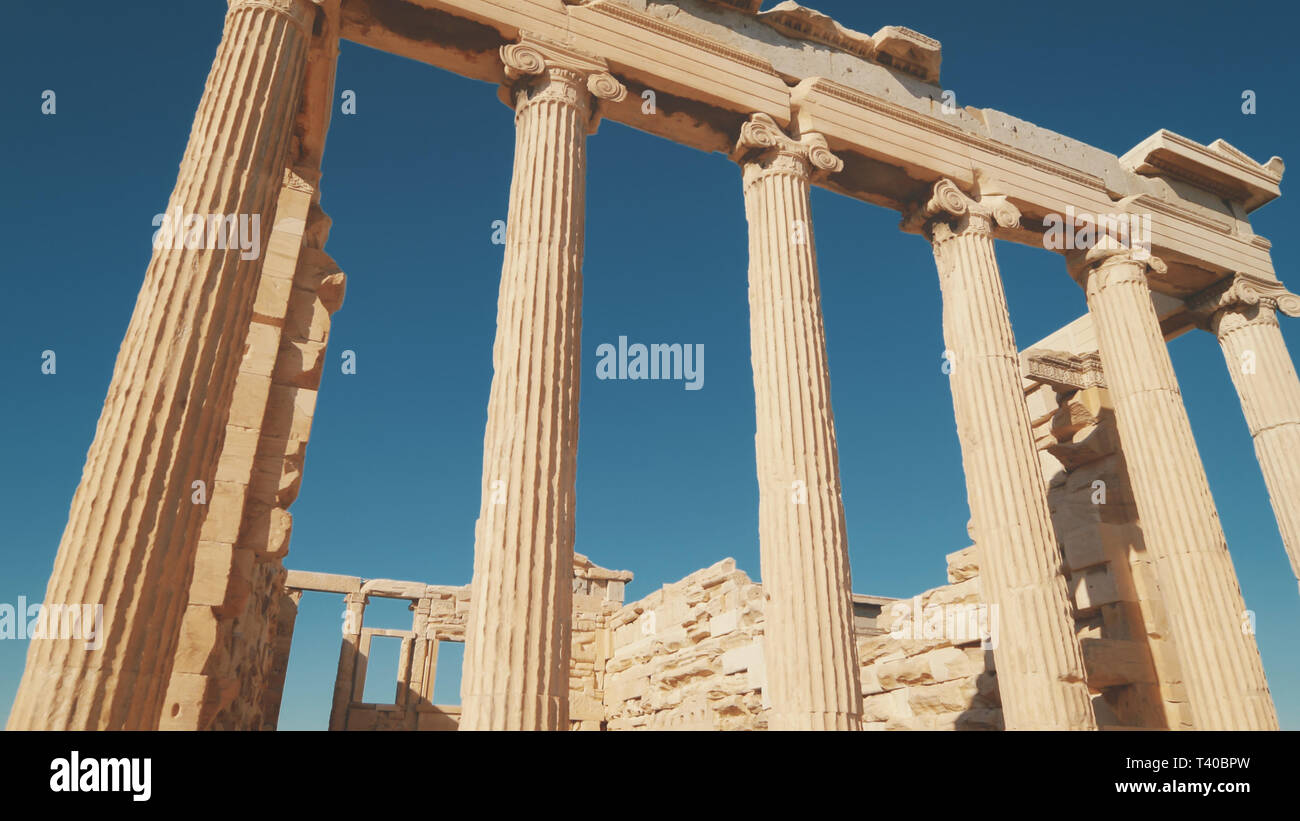 Historic ancient greek temple hi-res stock photography and images - Alamy