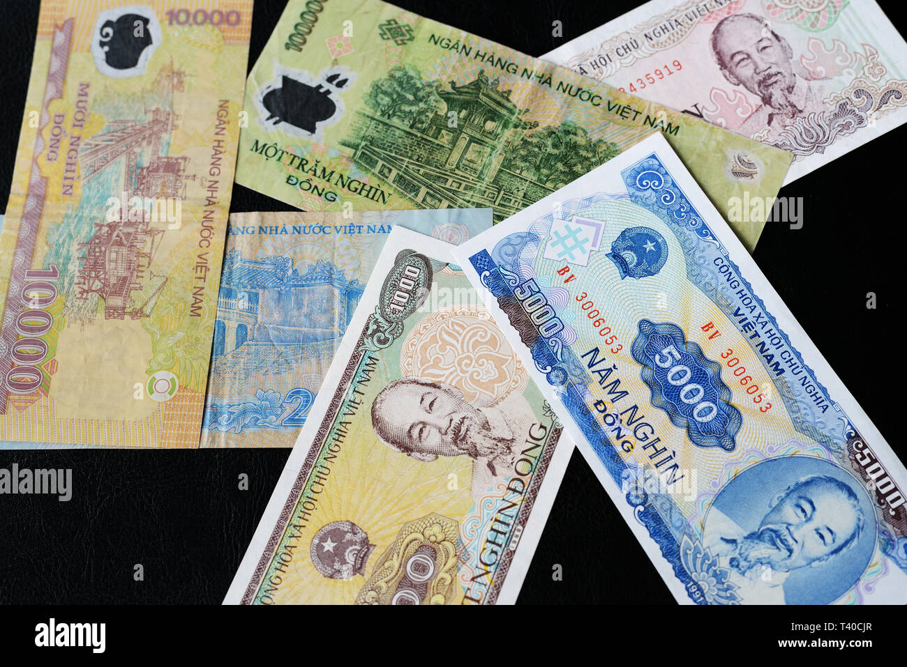 Vietnamese dong cash sign hi-res stock photography and images - Alamy