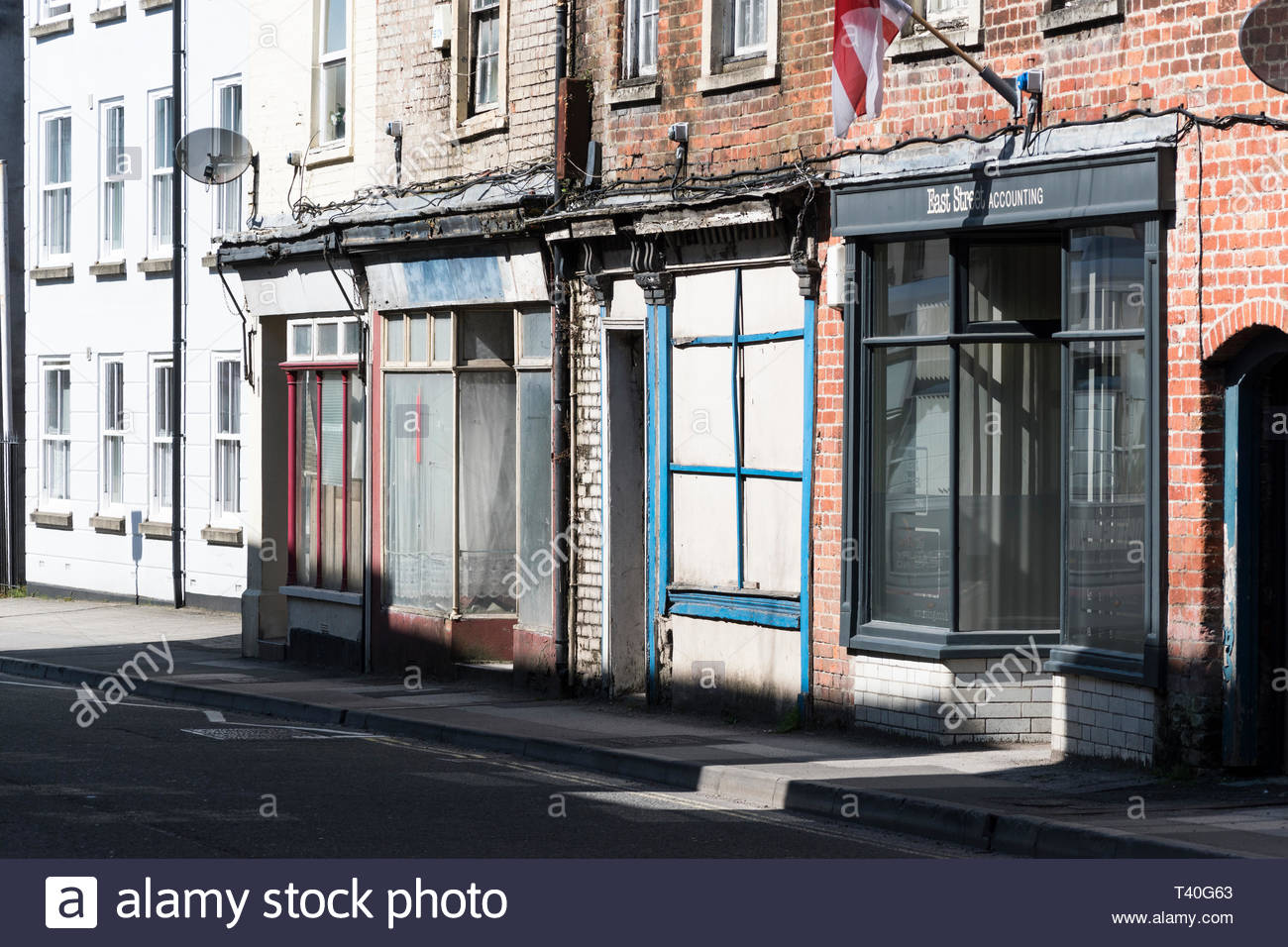 Rundown High Street High Resolution Stock Photography and Images - Alamy