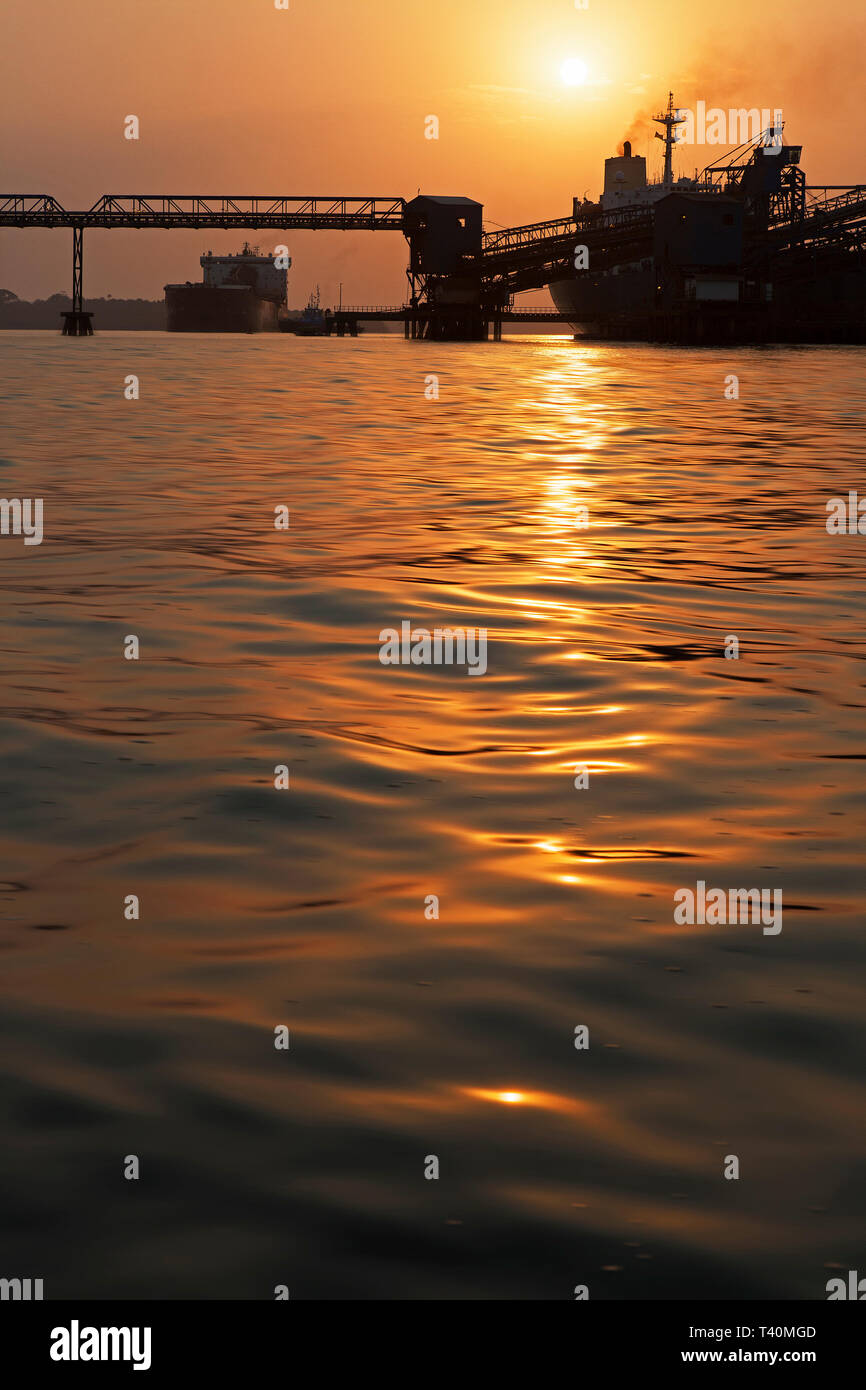 Loading At Jetty High Resolution Stock Photography and Images - Alamy
