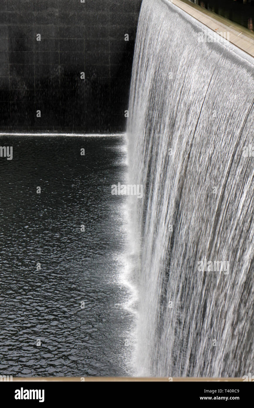 Memorial waterfall at the 911 site of the Two Towers world trade centre ...