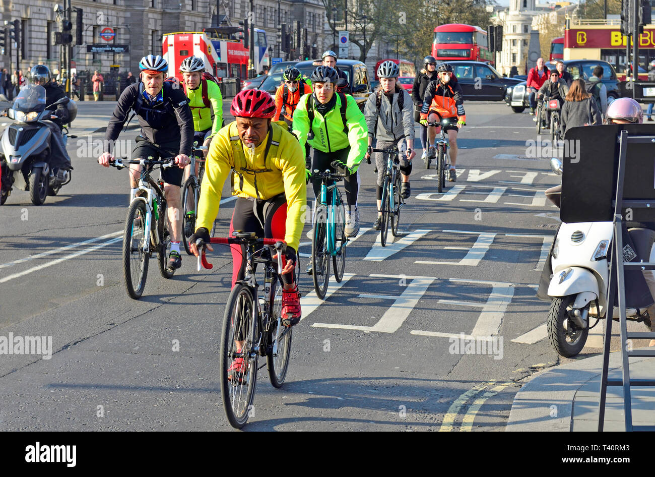 Cyclist hi-res stock photography and images - Alamy