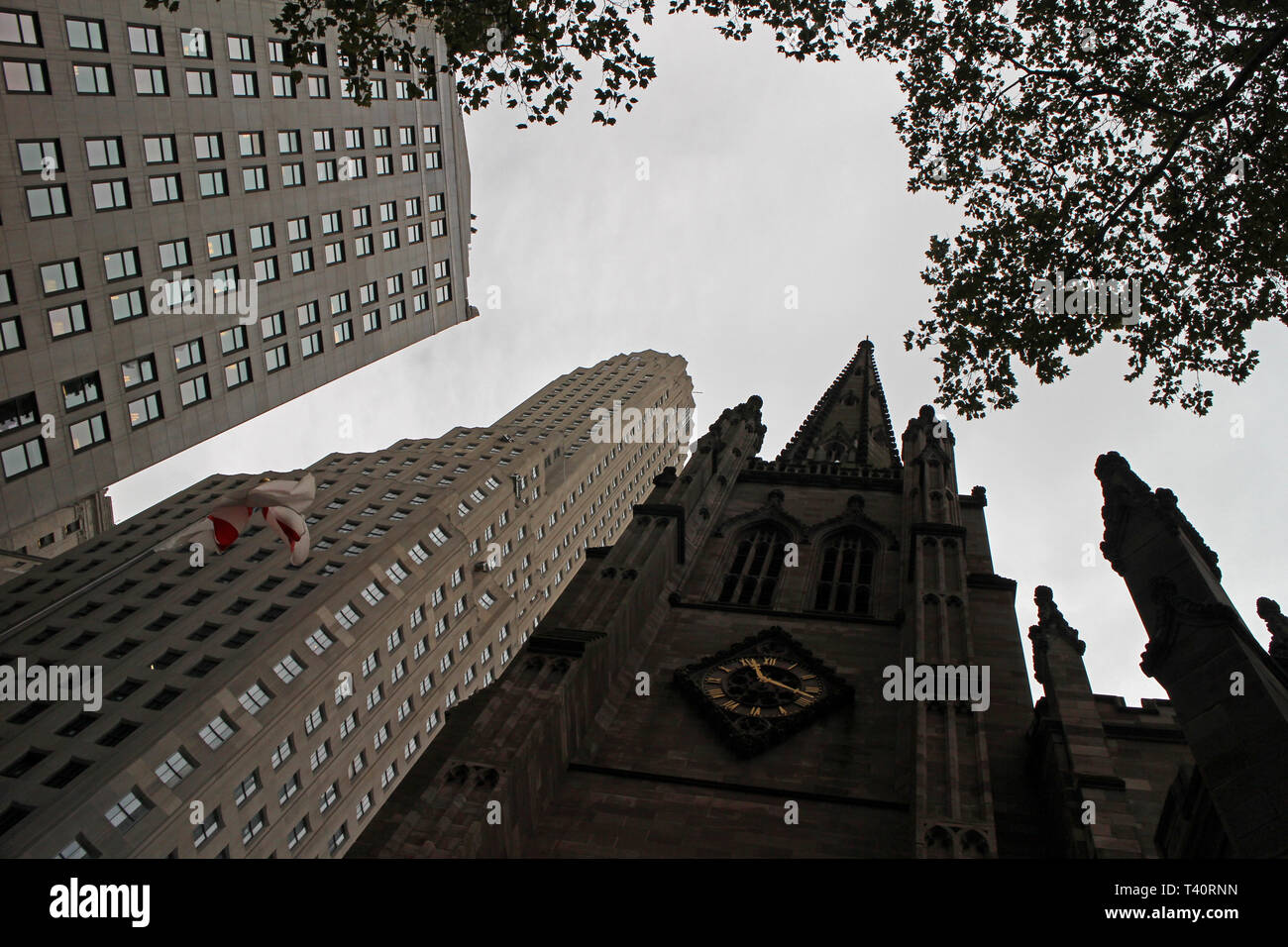 St Pauls Chapel in the vicinity of the 911 ground zero site, New York ...