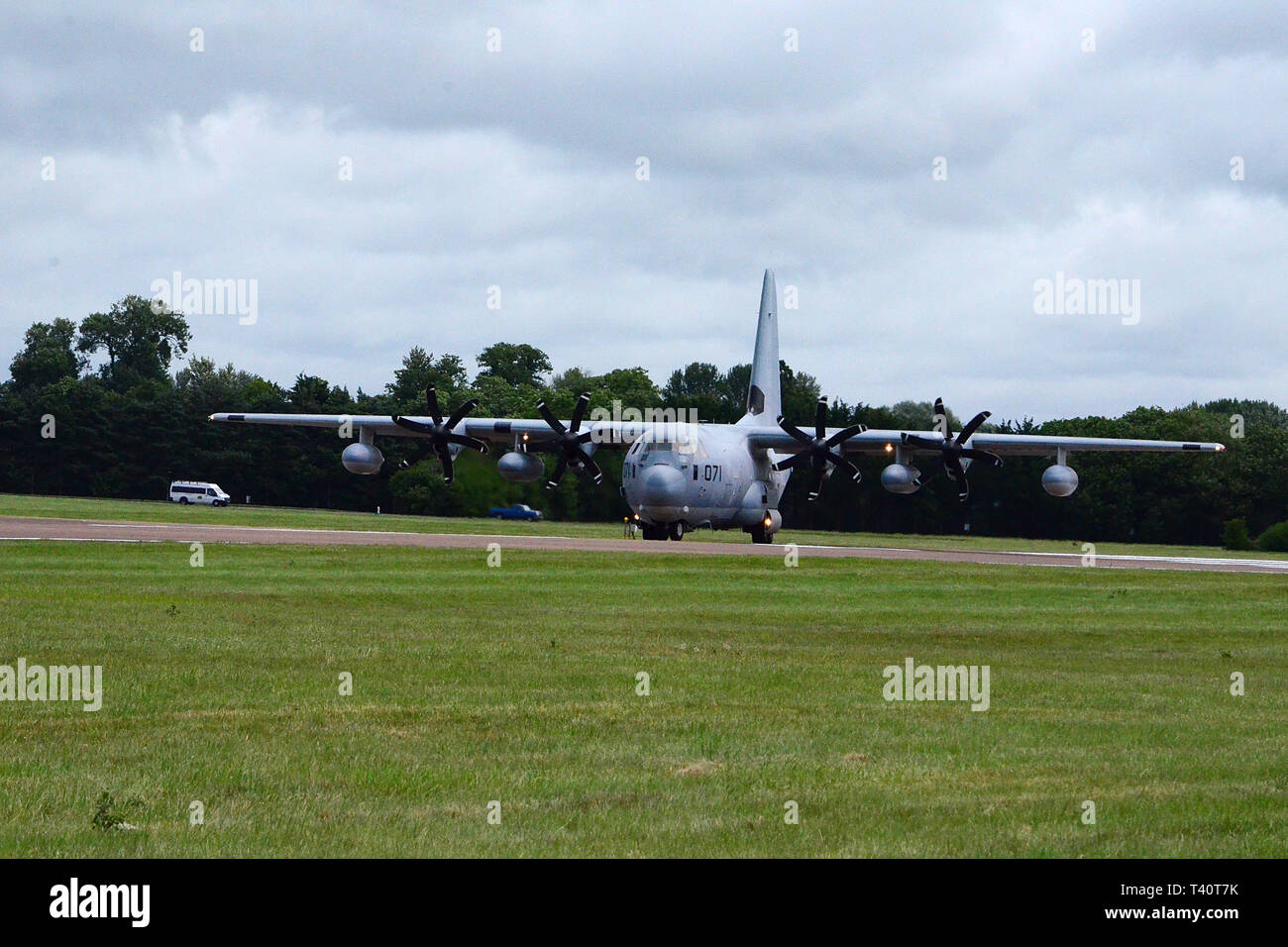 Lockheed kc 130j hi-res stock photography and images - Alamy