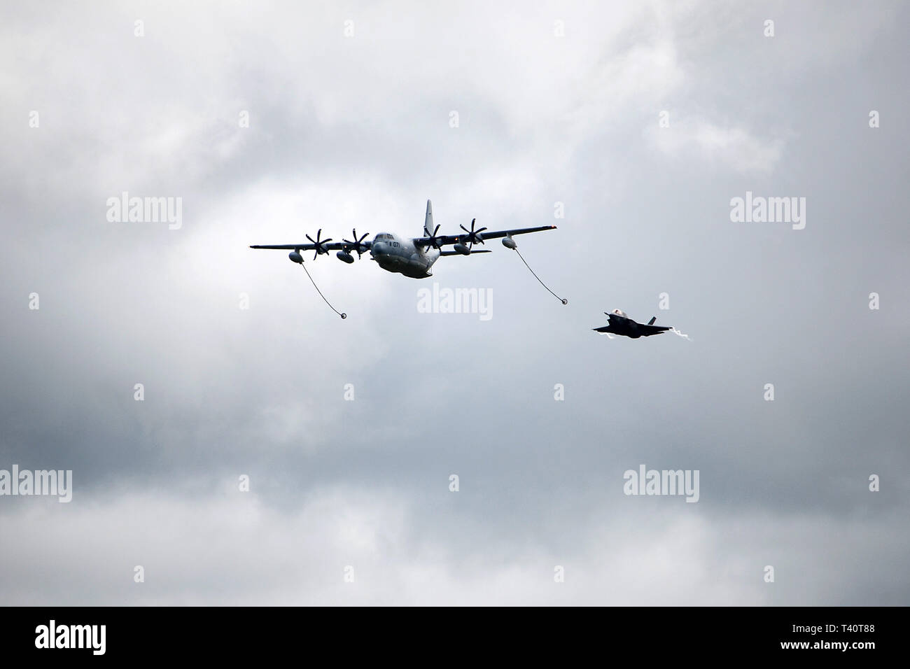 World War 2 Refueling High Resolution Stock Photography and Images - Alamy