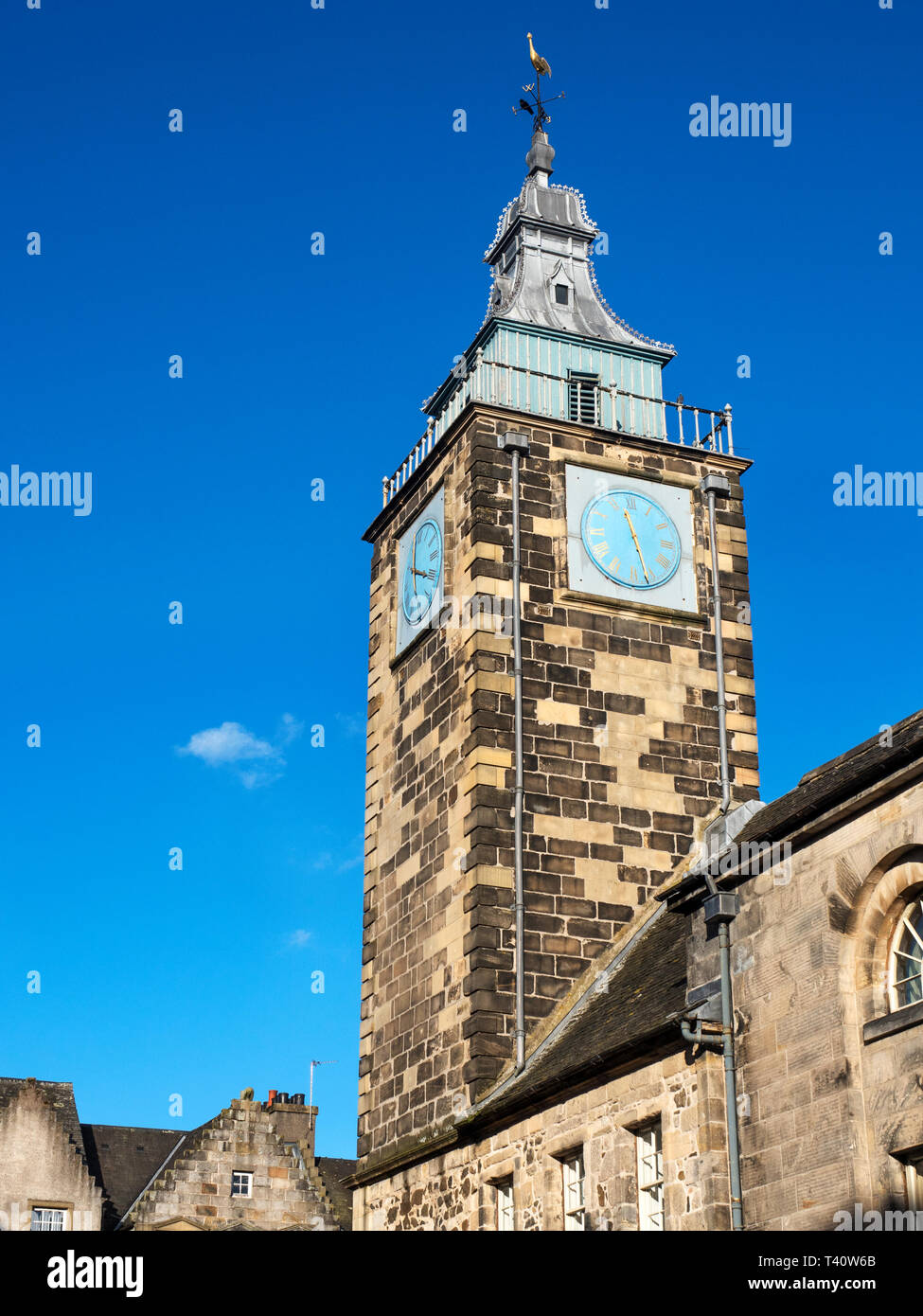 Old tolbooth building hi-res stock photography and images - Alamy