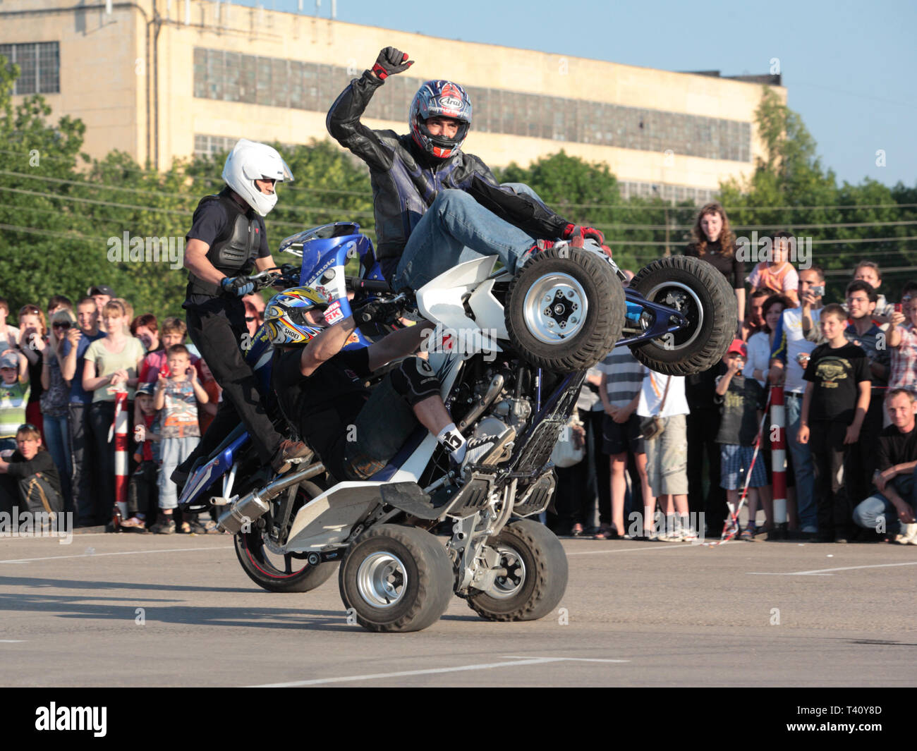 Wheelie dirt bike wheelie hi-res stock photography and images - Alamy