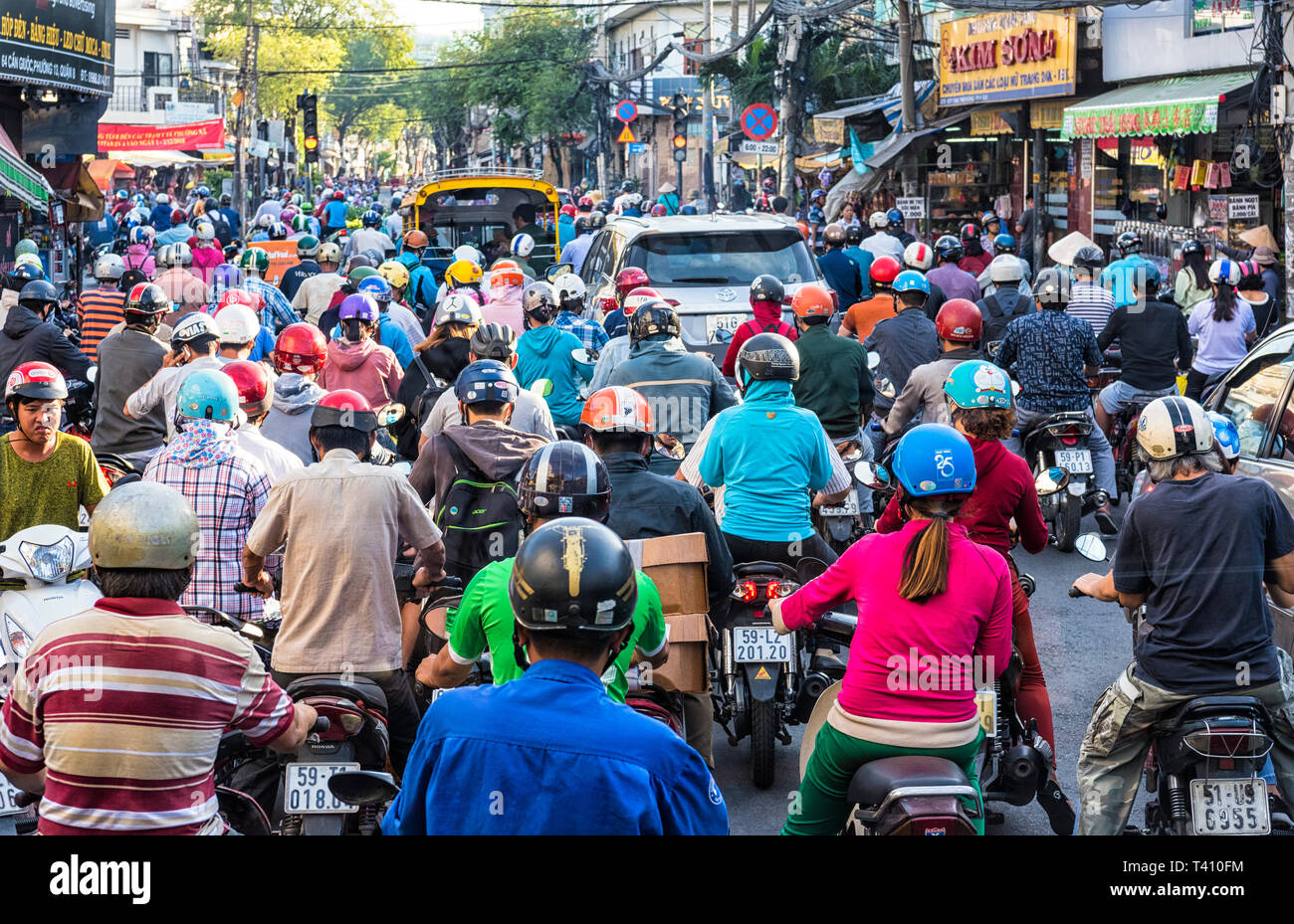 Busy traffic ho chi minh city saigon vietnam south east hi-res stock ...