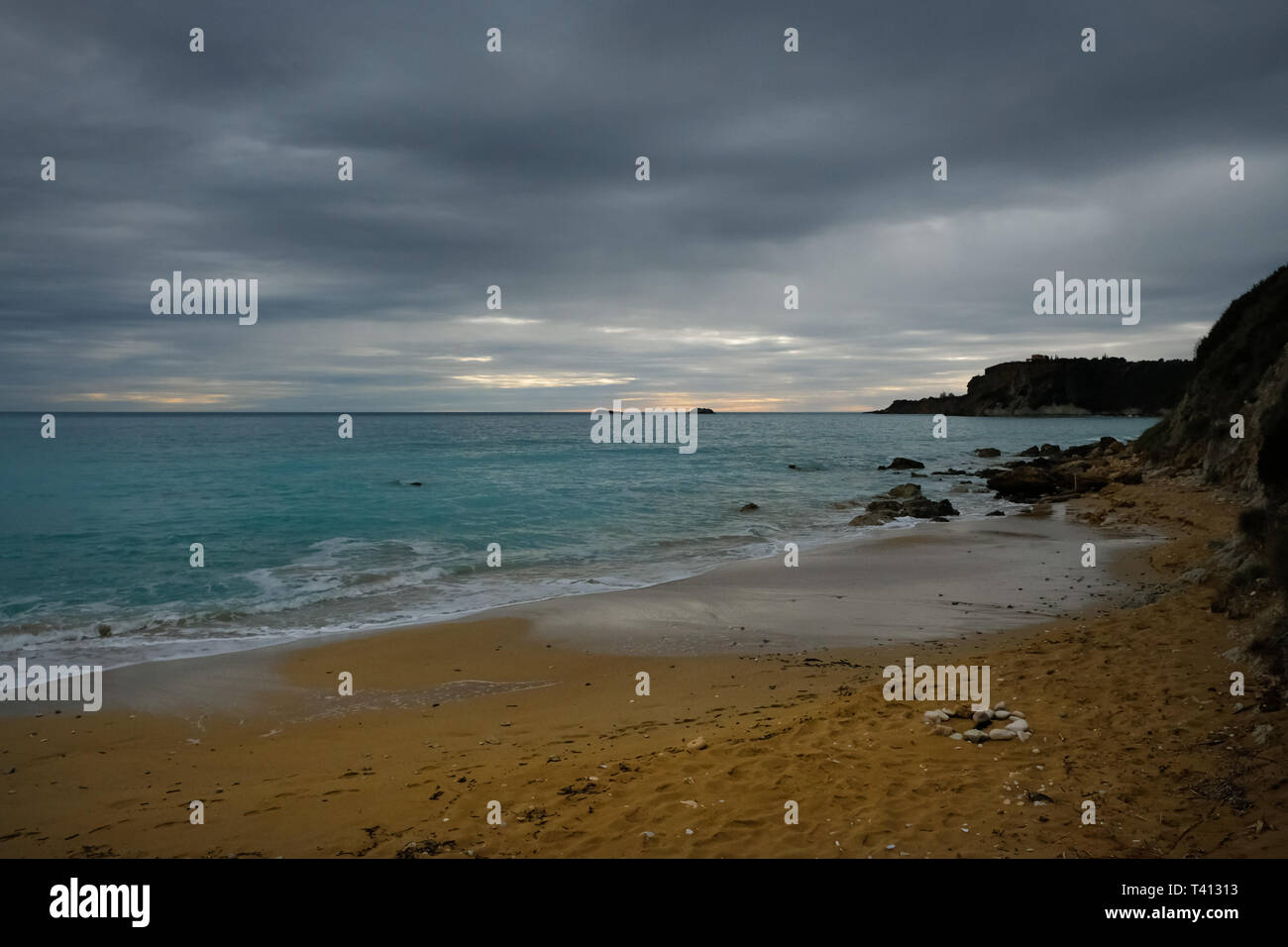 Shore board hi-res stock photography and images - Alamy