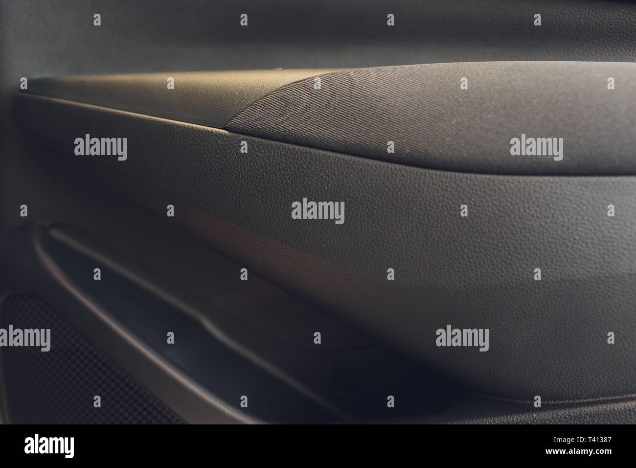 Car chrome plating hi-res stock photography and images - Alamy