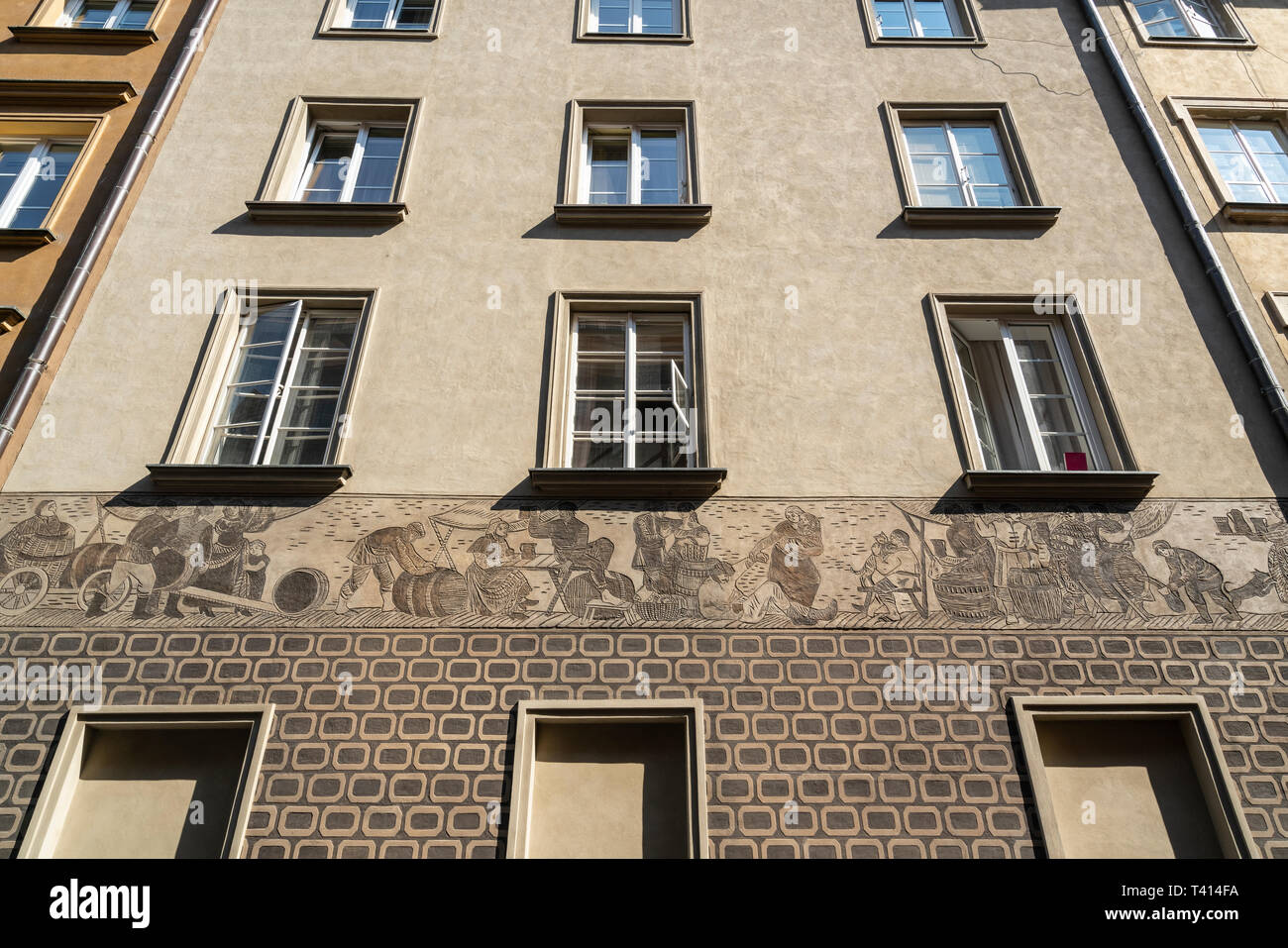 Traditional polish houses hi-res stock photography and images - Alamy