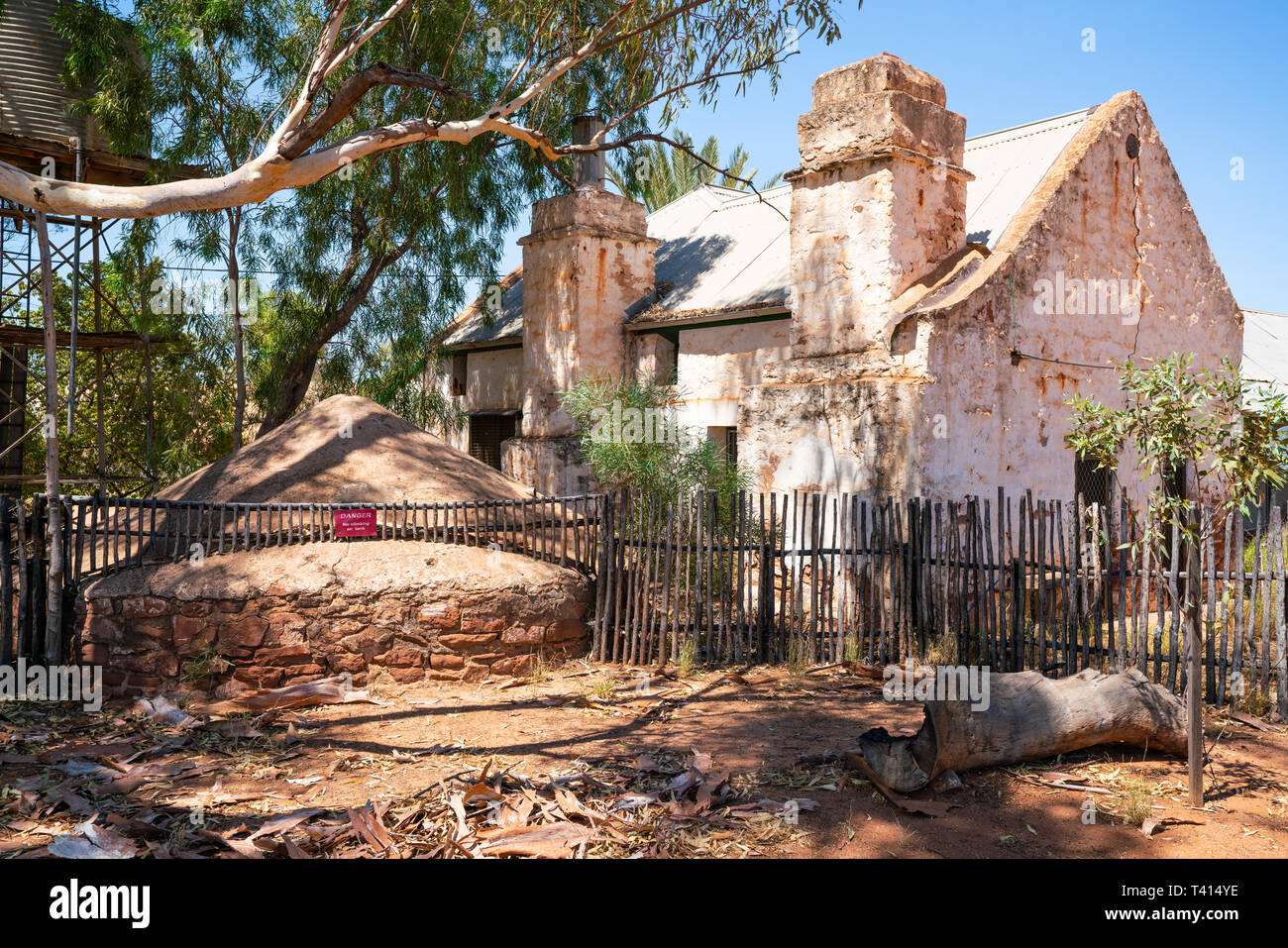 Hermannsburg view with old underground water tank and old house in NT ...